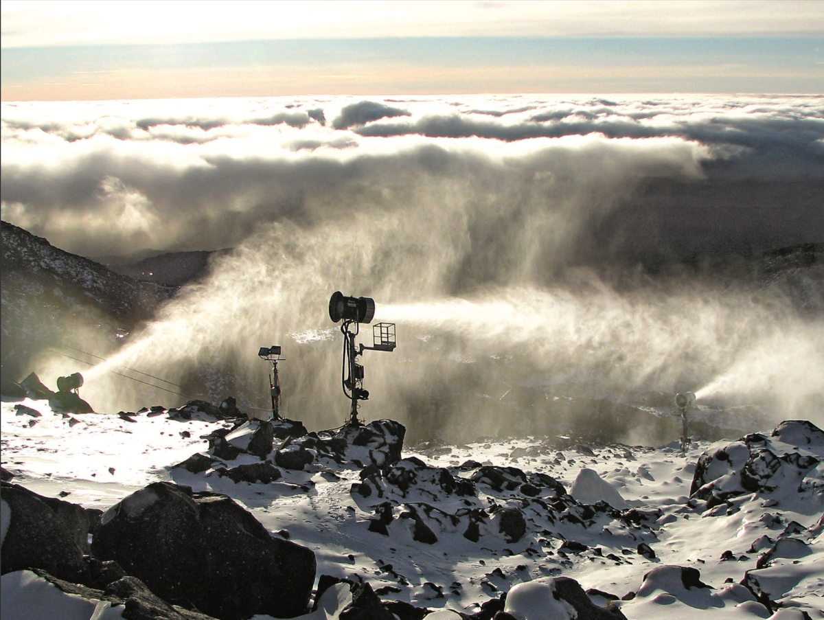 SMI Super PoleCat | Finland's snowmaking machine professionals